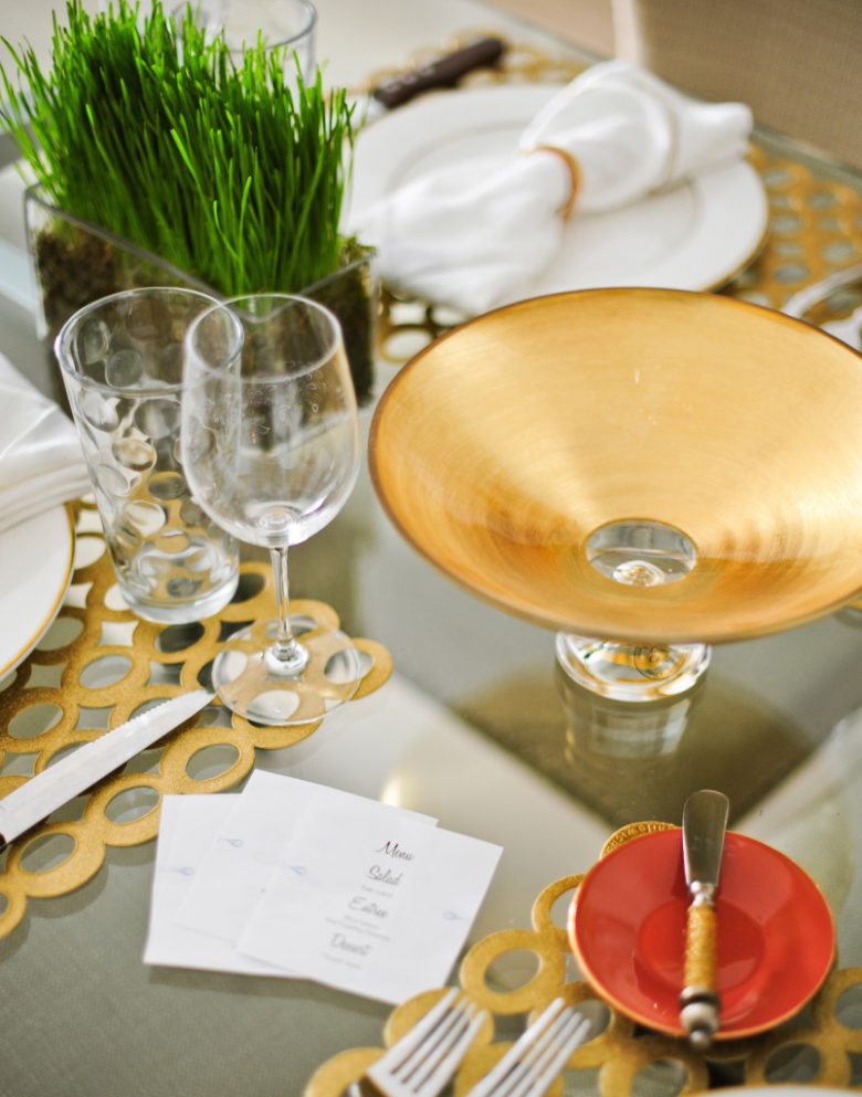 Host a Mod Inspired Dinner Party - Fashionable Hostess