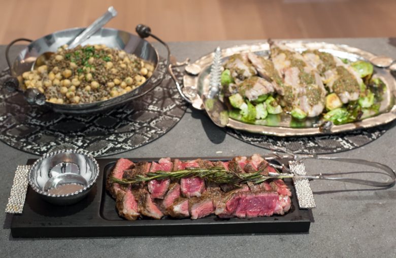 KitchenSurfing Dinner Party - Fashionable Hostess