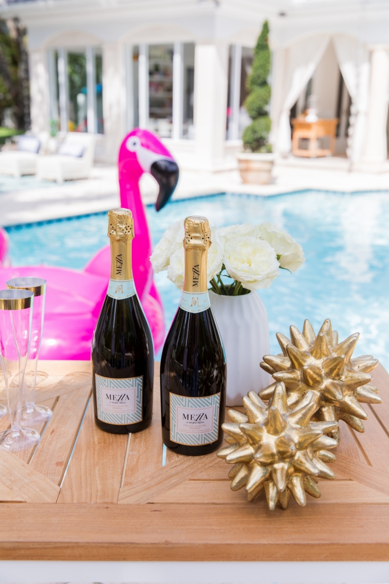 Pool-side Champagne Bar - Fashionable Hostess