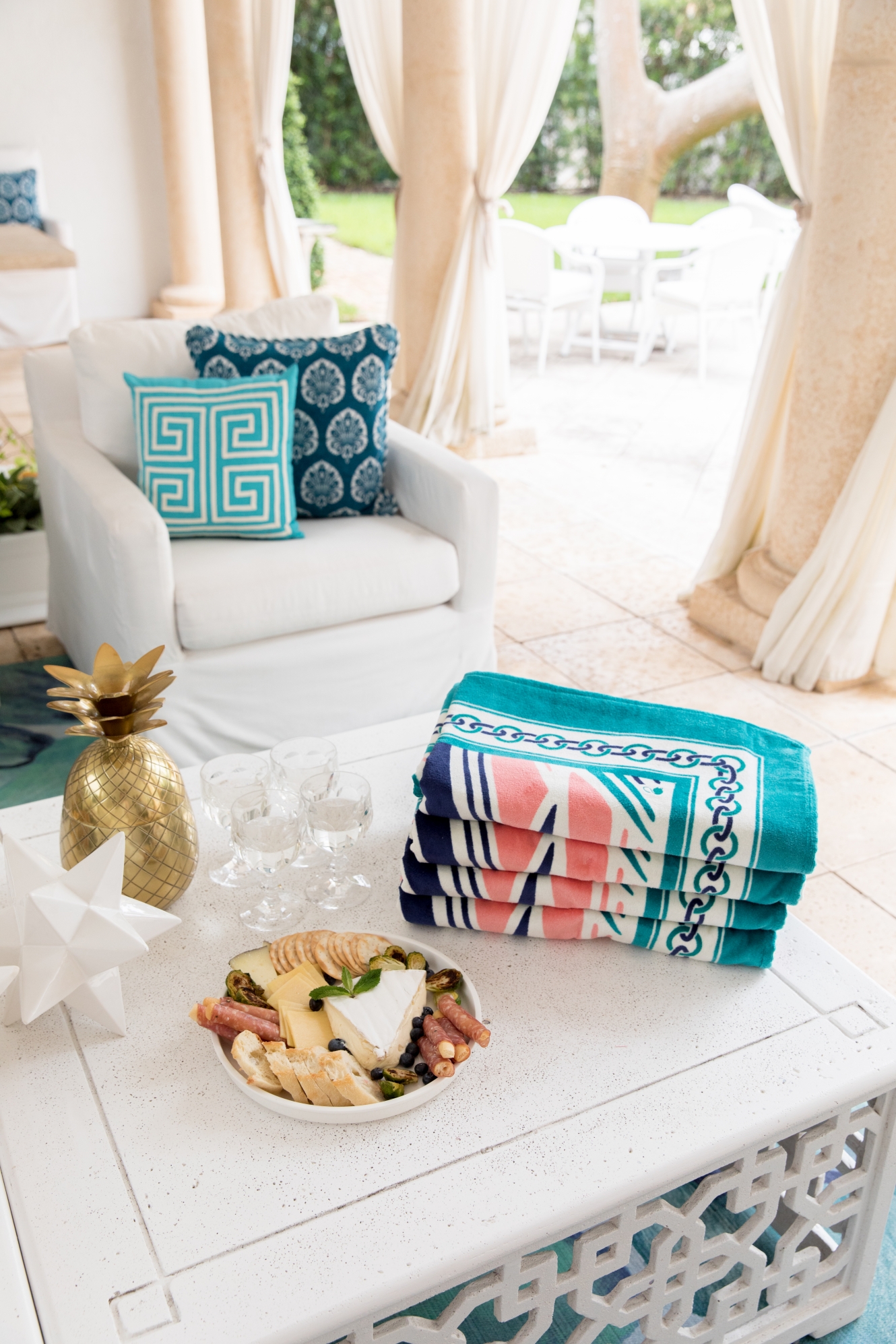 Celebrating Bastille Day with Yves Delorme - Fashionable Hostess