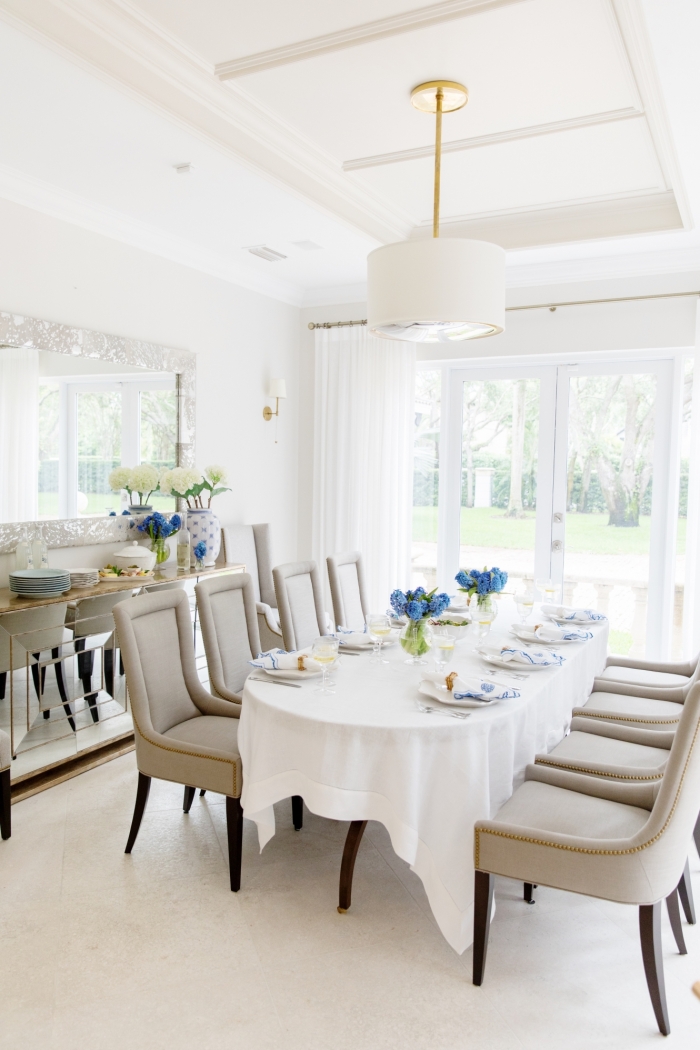 Summer Nights - Fashionable Hostess