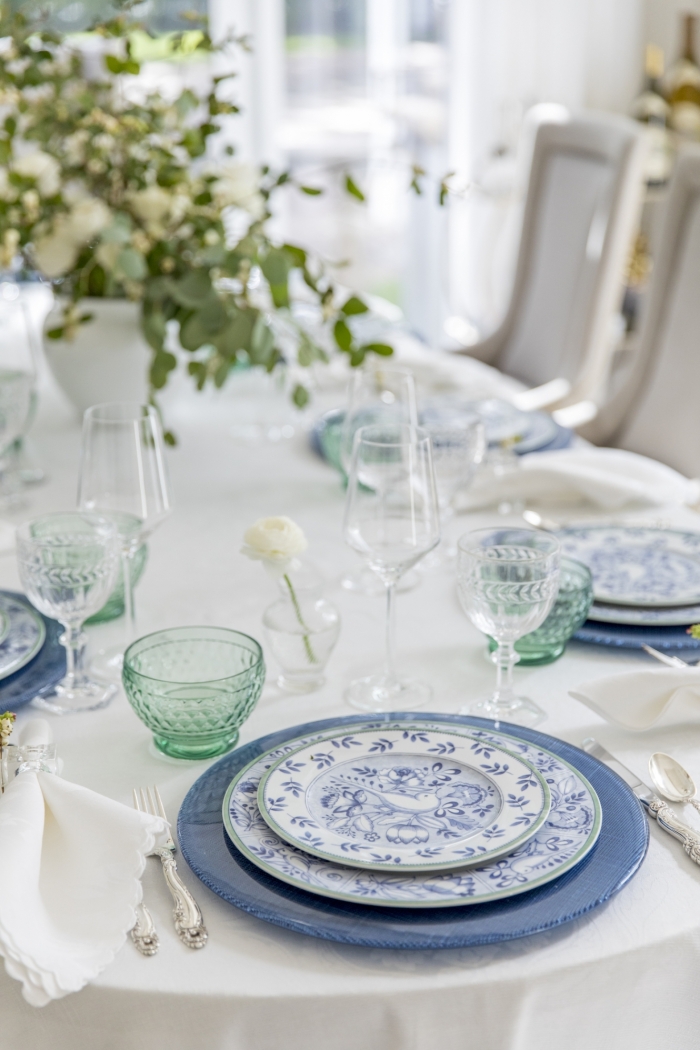 Create a Beautiful Jewish High Holiday Table - Fashionable Hostess