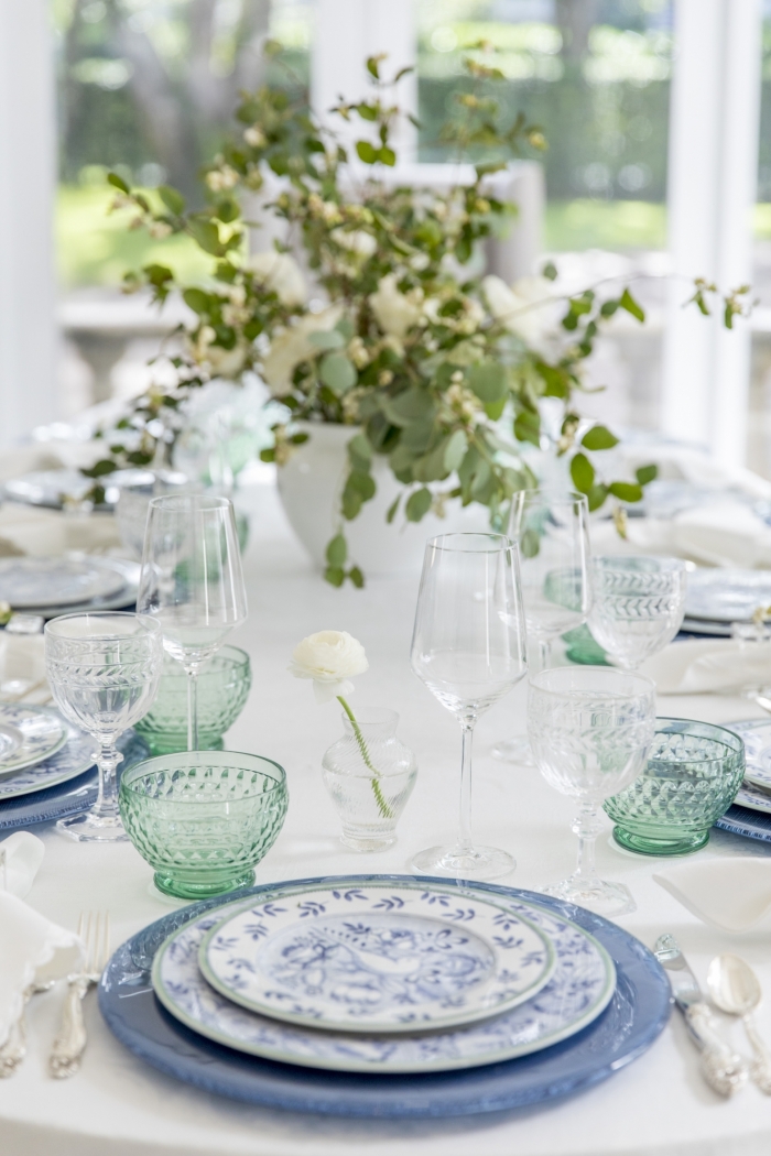 Create a Beautiful Jewish High Holiday Table - Fashionable Hostess