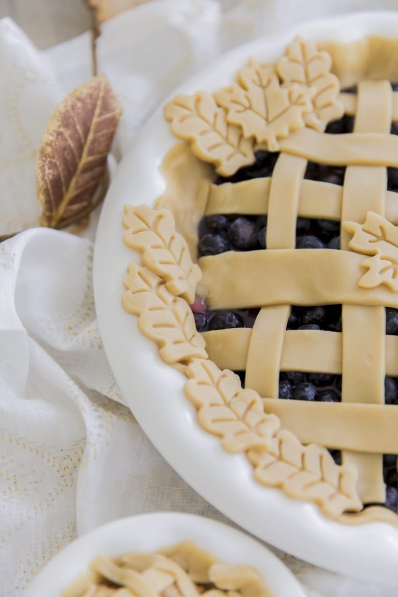 The Prettiest Leaf Pies - Fashionable Hostess