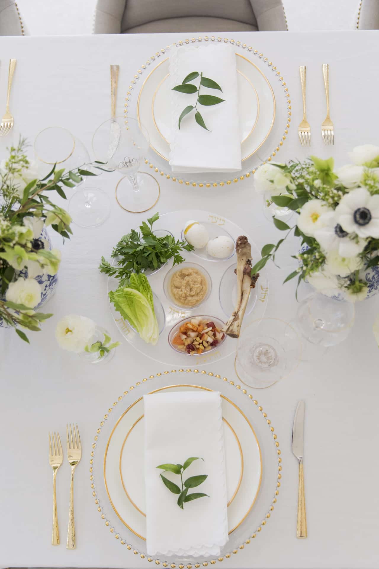 Passover Seder Table - Fashionable Hostess