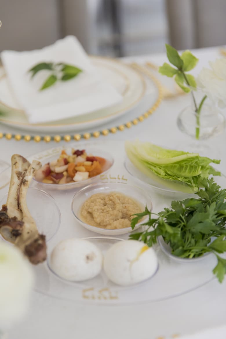 Passover Seder Table - Fashionable Hostess