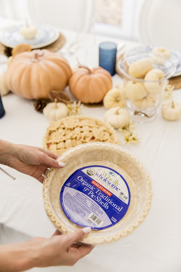 Fall Apple Pie - Fashionable Hostess