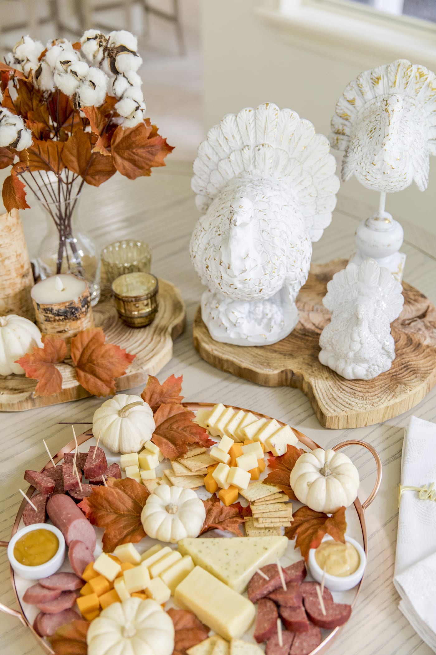 Casual Thanksgiving on the patio - Fashionable Hostess