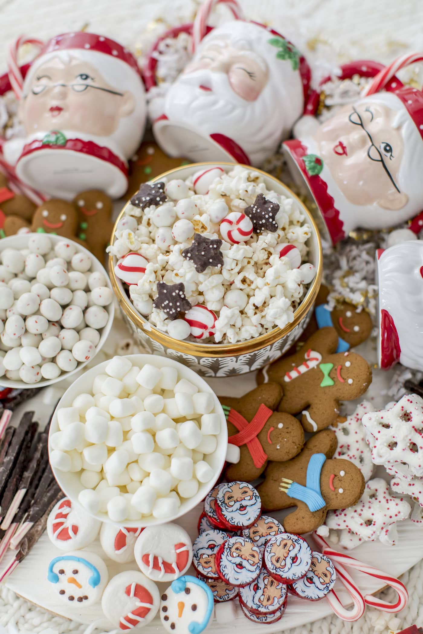 It's a Merry Popcorn Party - Fashionable Hostess