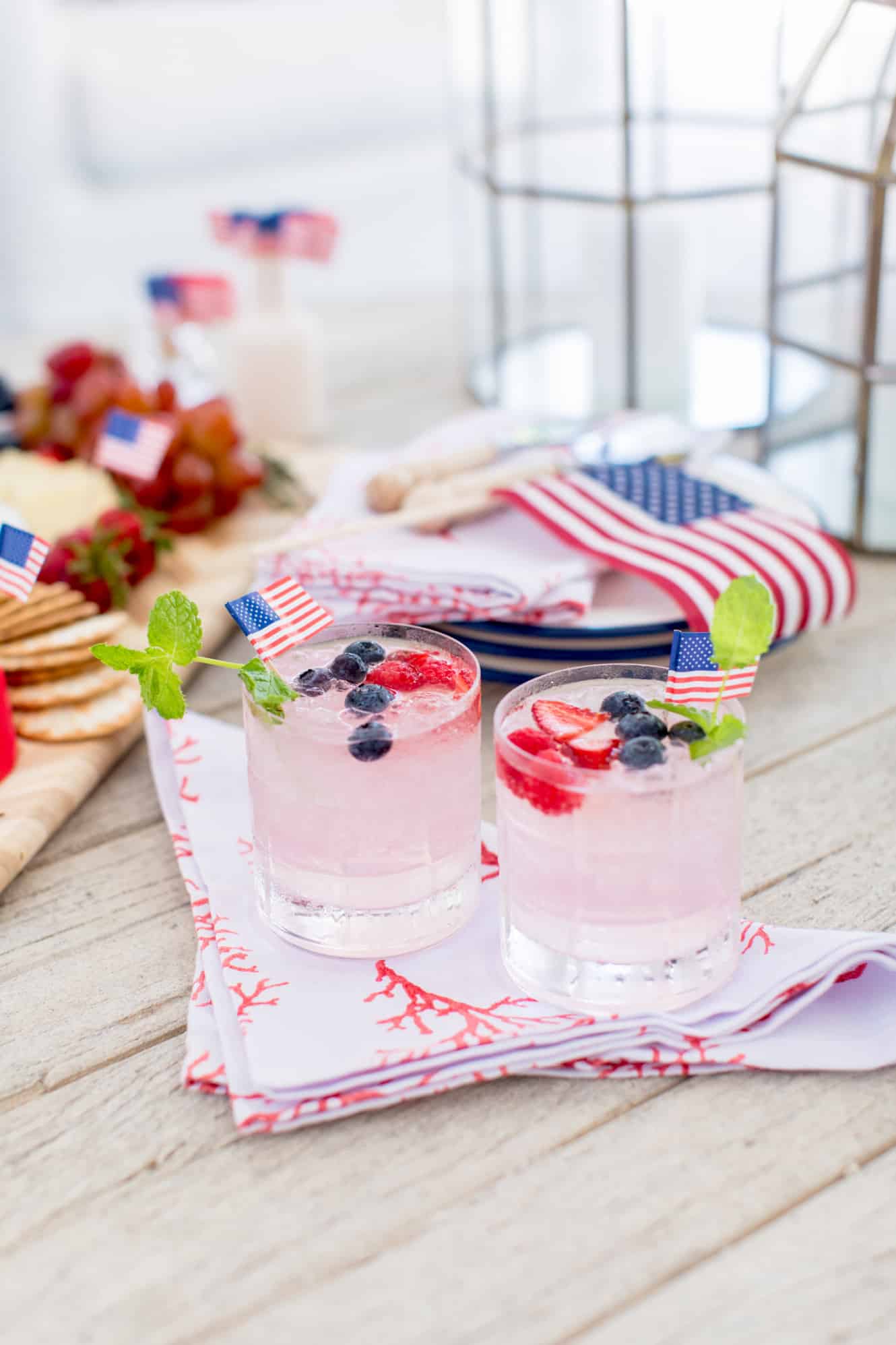 Fourth of July Cocktail - Fashionable Hostess
