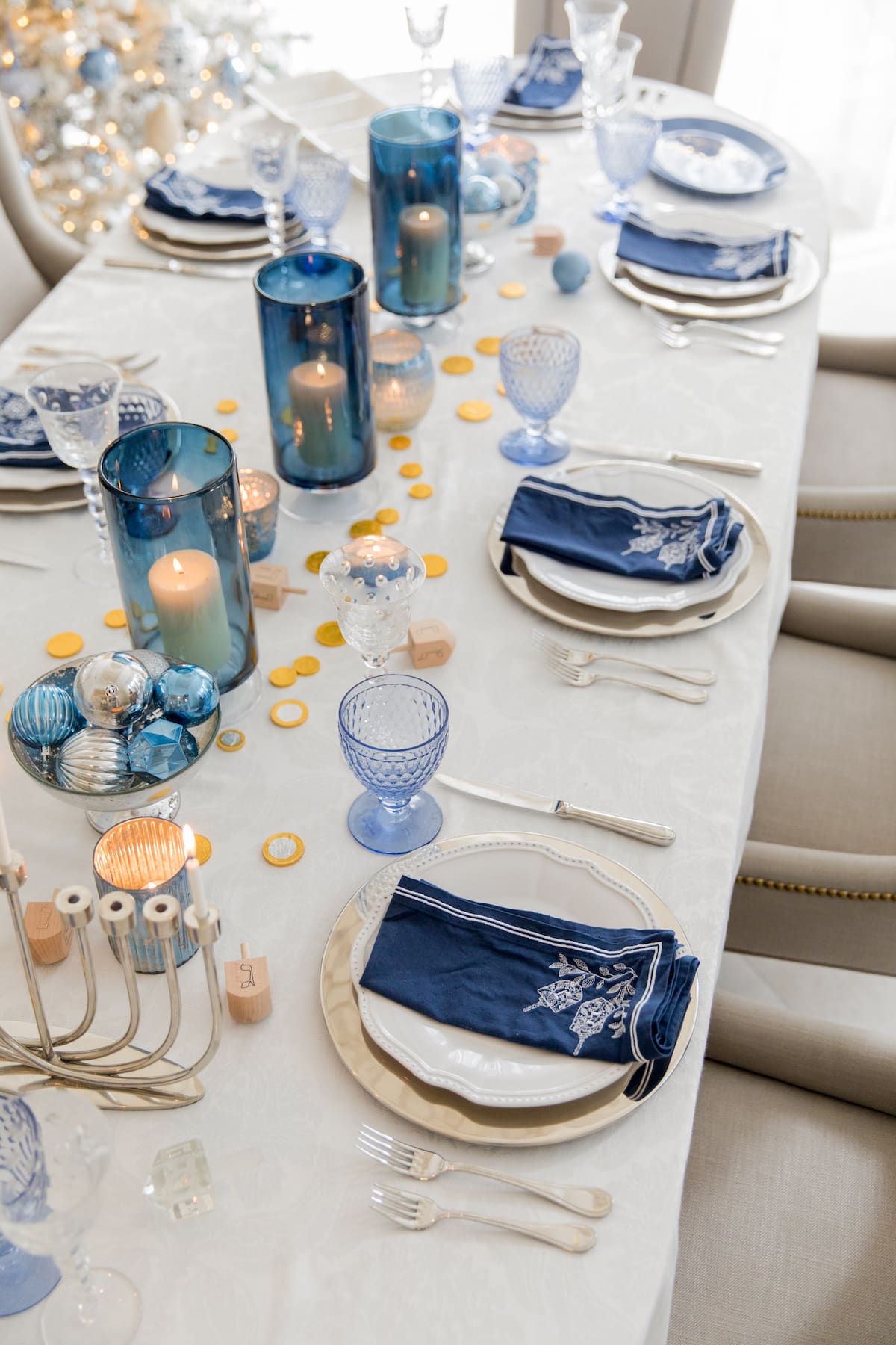 My 2020 Hanukkah Table - Fashionable Hostess