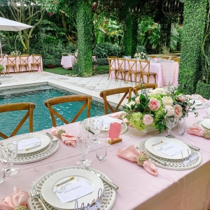 Fashionable Hostess Style Your Wardrobe Style Your Home Style Your