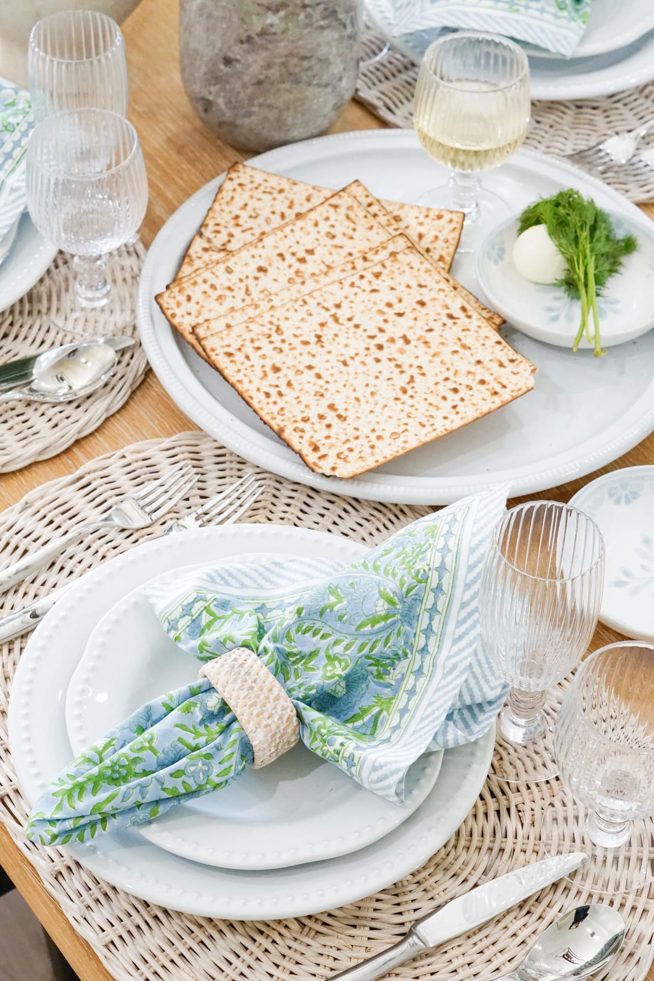 Passover Table 2023 - Fashionable Hostess